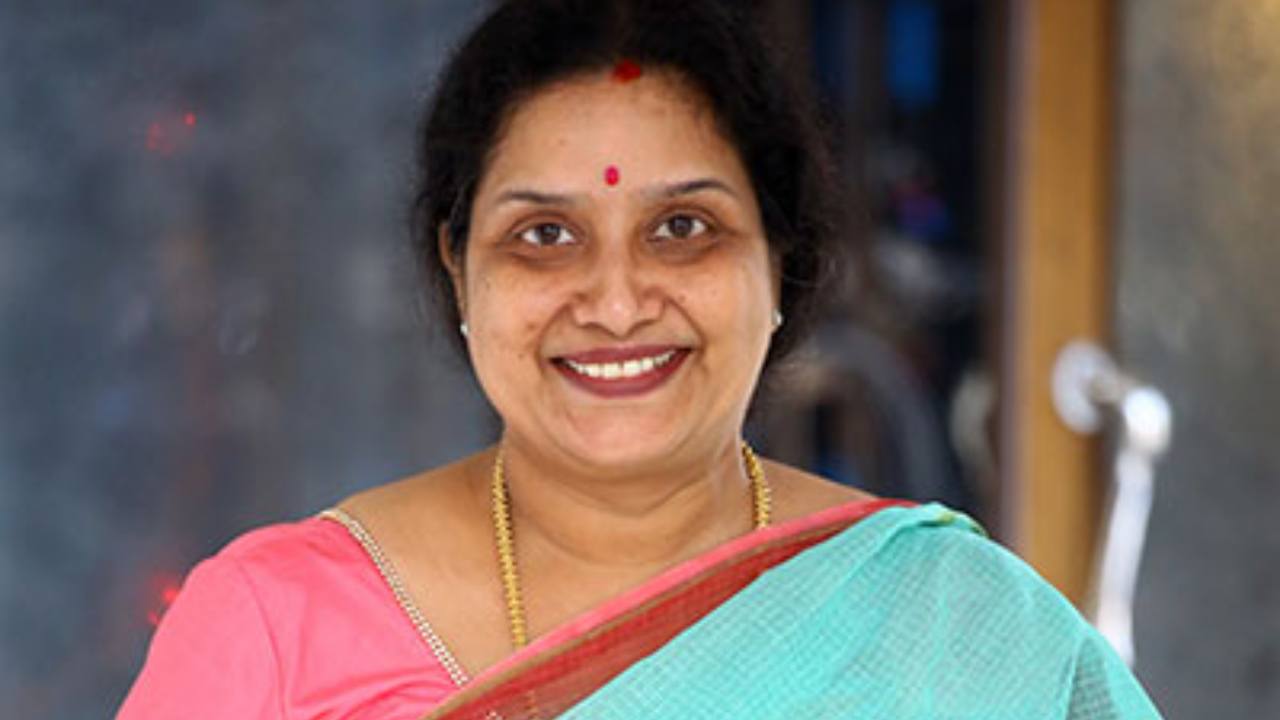 Artist Tulasi : ఆస్తి మొత్తం పోయింది.. బాగా తిడితే సాయిబాబా నాకు ...