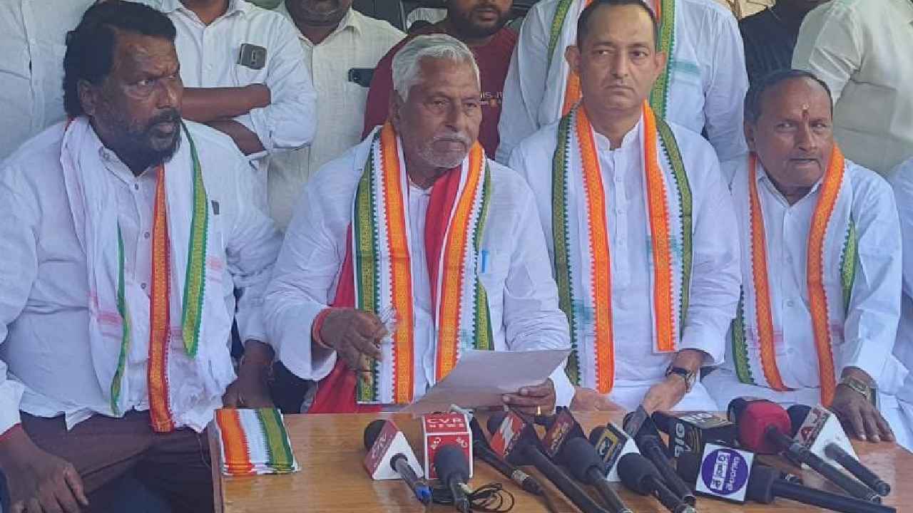 T Jeevan Reddy : మీ ఈడీ, సీఐడీ ఏం చేస్తున్నాయి? ముఖ్యమంత్రిపై ఎందుకు ...